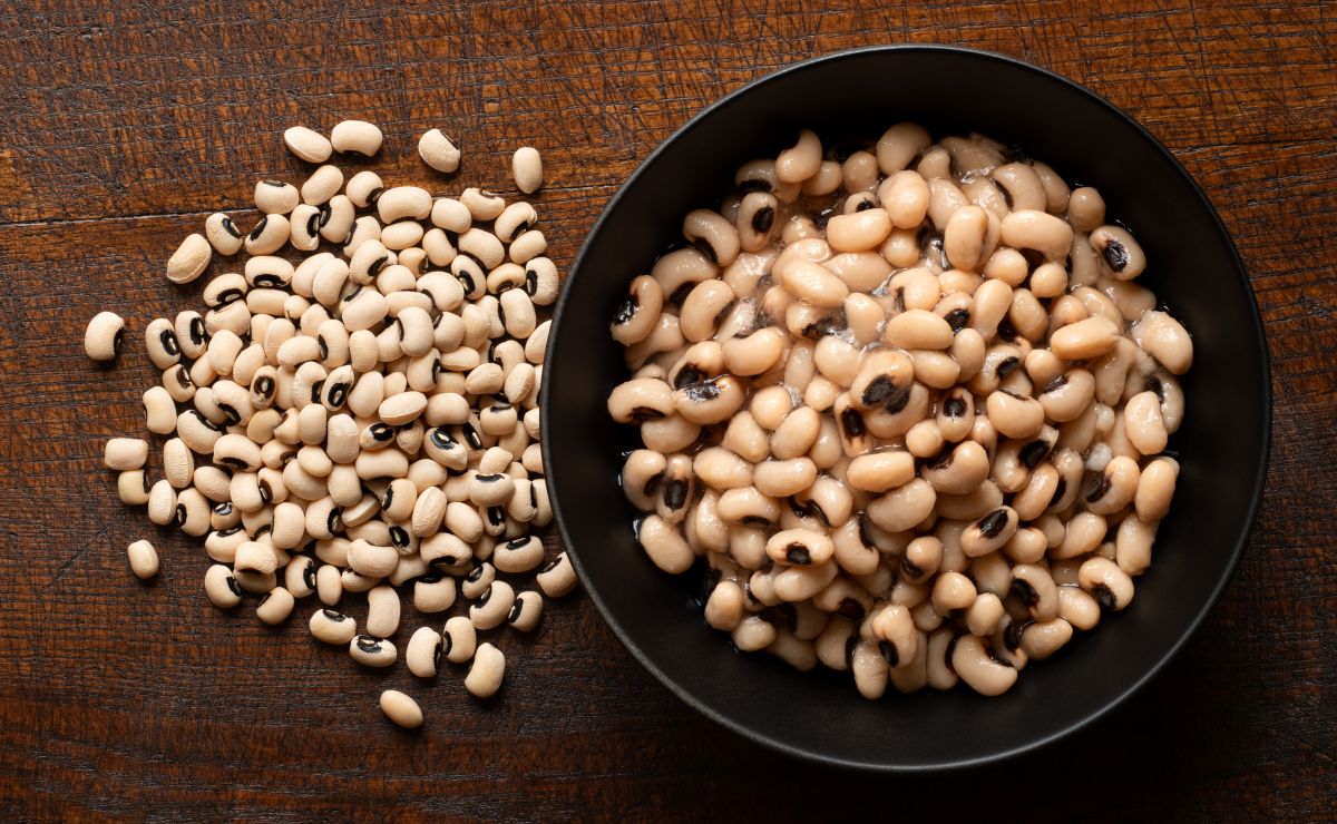 Recupera plantas con un fertilizante casero de frijol blanco - Estar Mejor